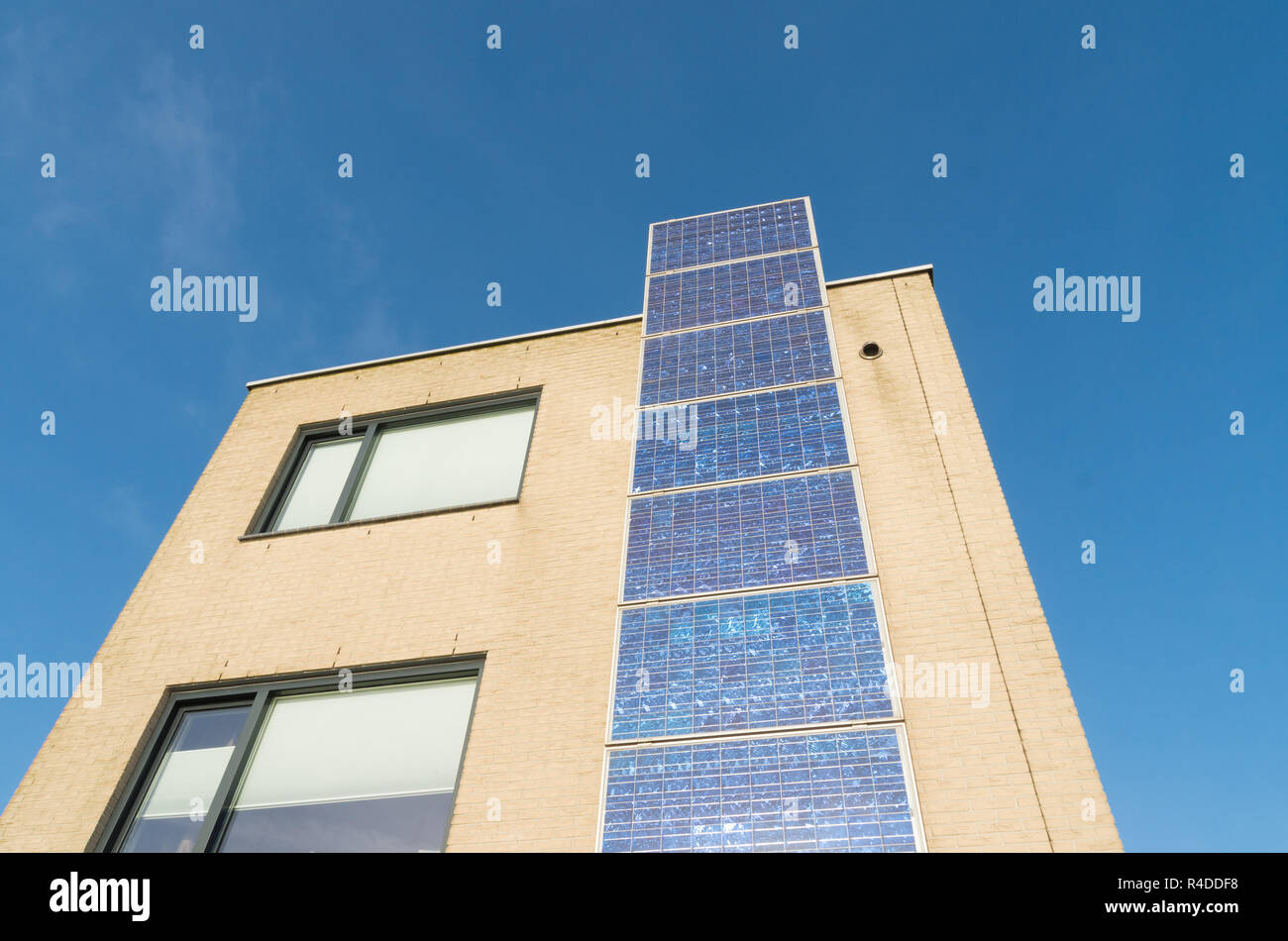 modern house with solar panels Stock Photo - Alamy