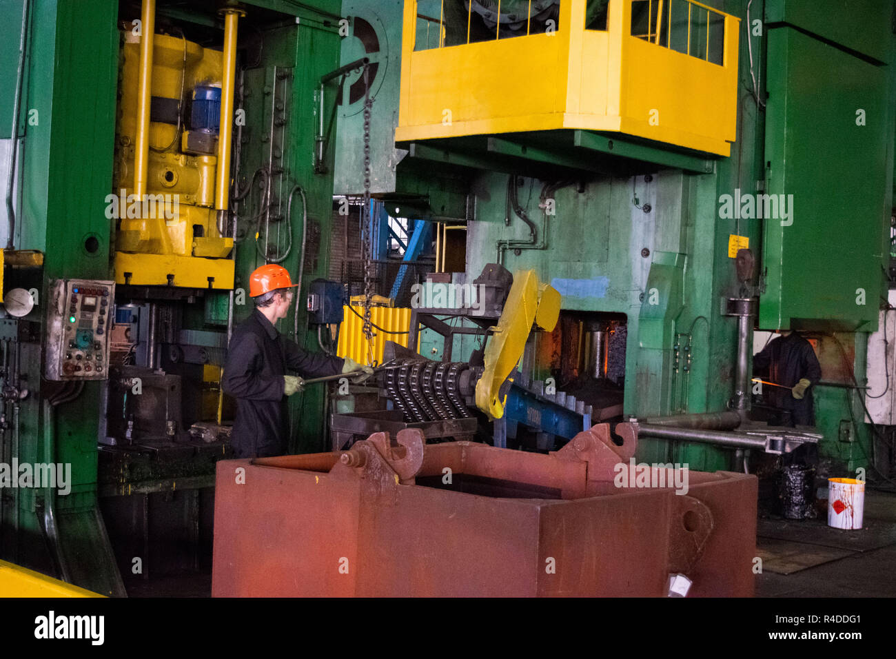 Electric production line asia hi-res stock photography and images - Alamy
