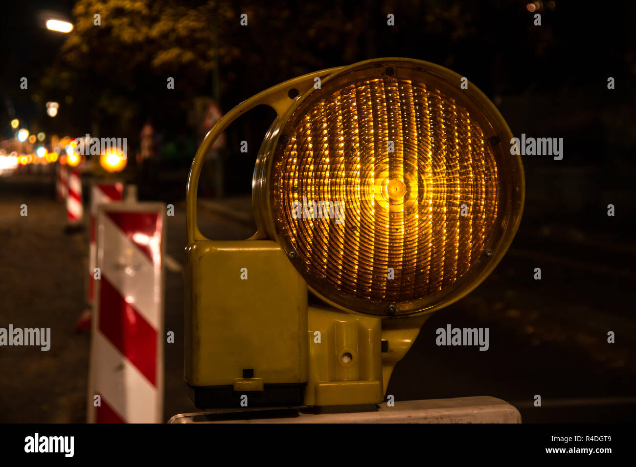 construction site light Stock Photo - Alamy