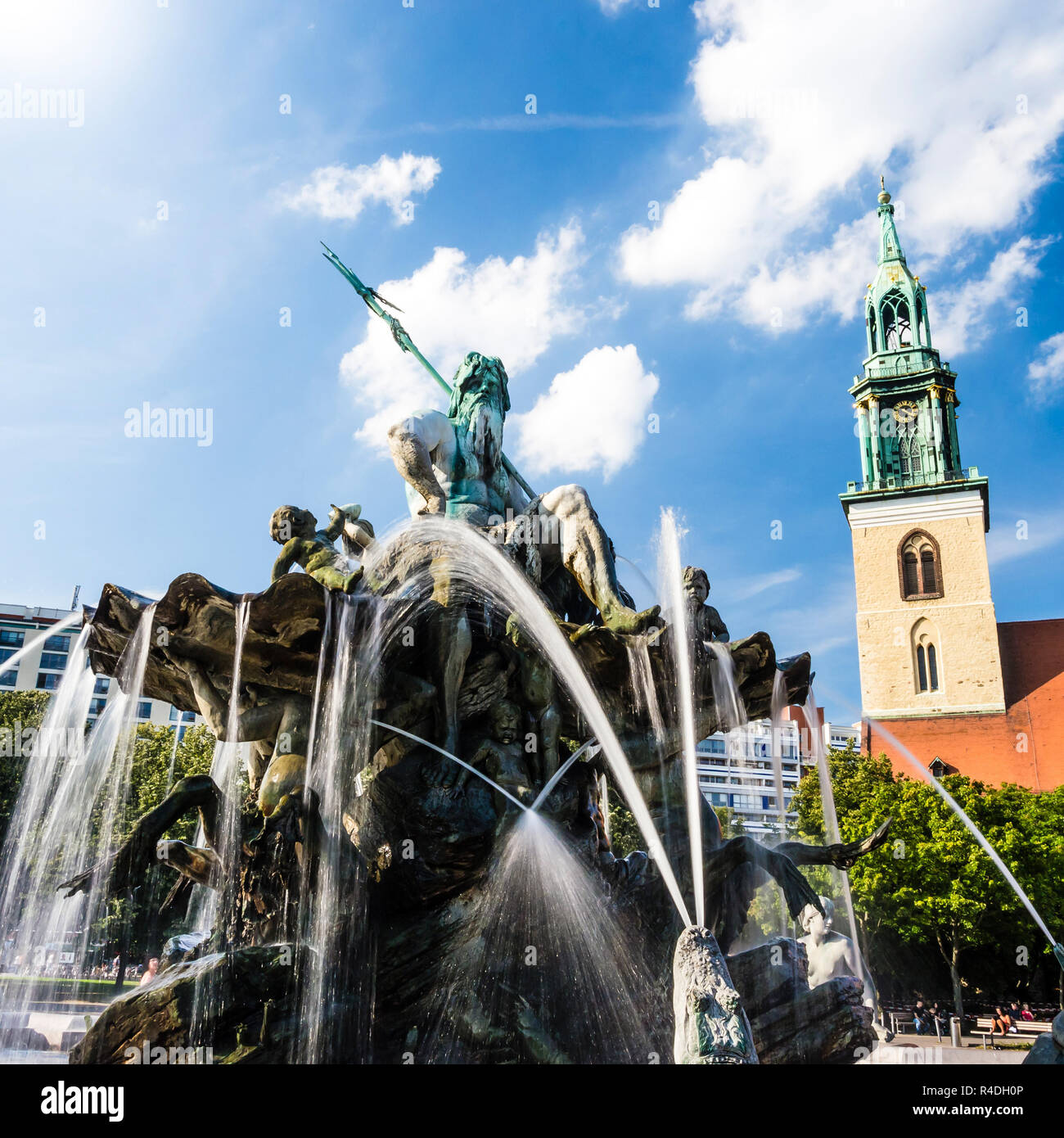 Neptunbrunnen berliner hi-res stock photography and images - Alamy