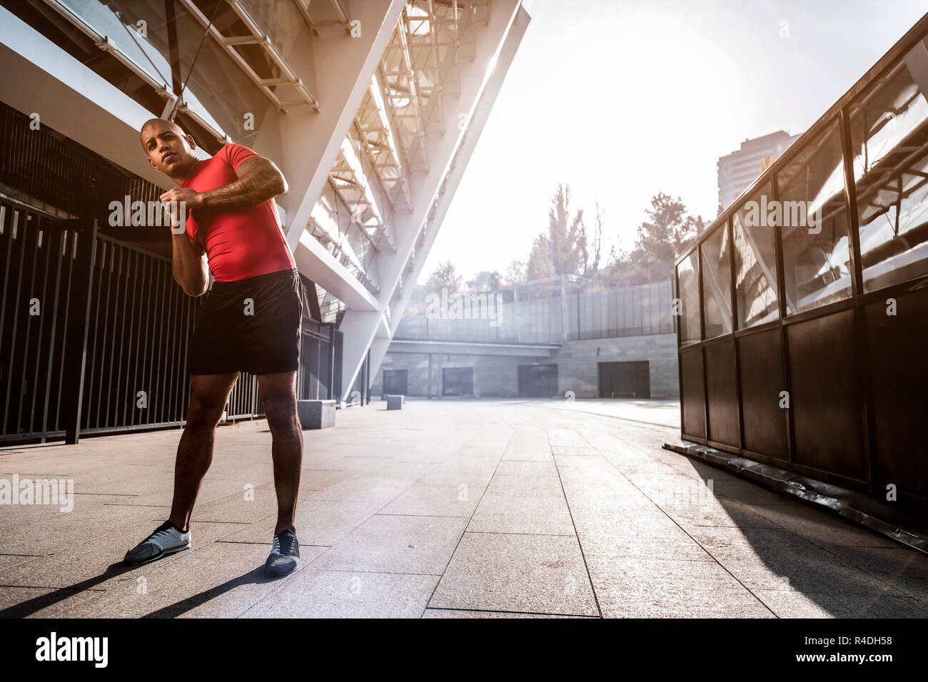 Well built young man hi-res stock photography and images - Alamy