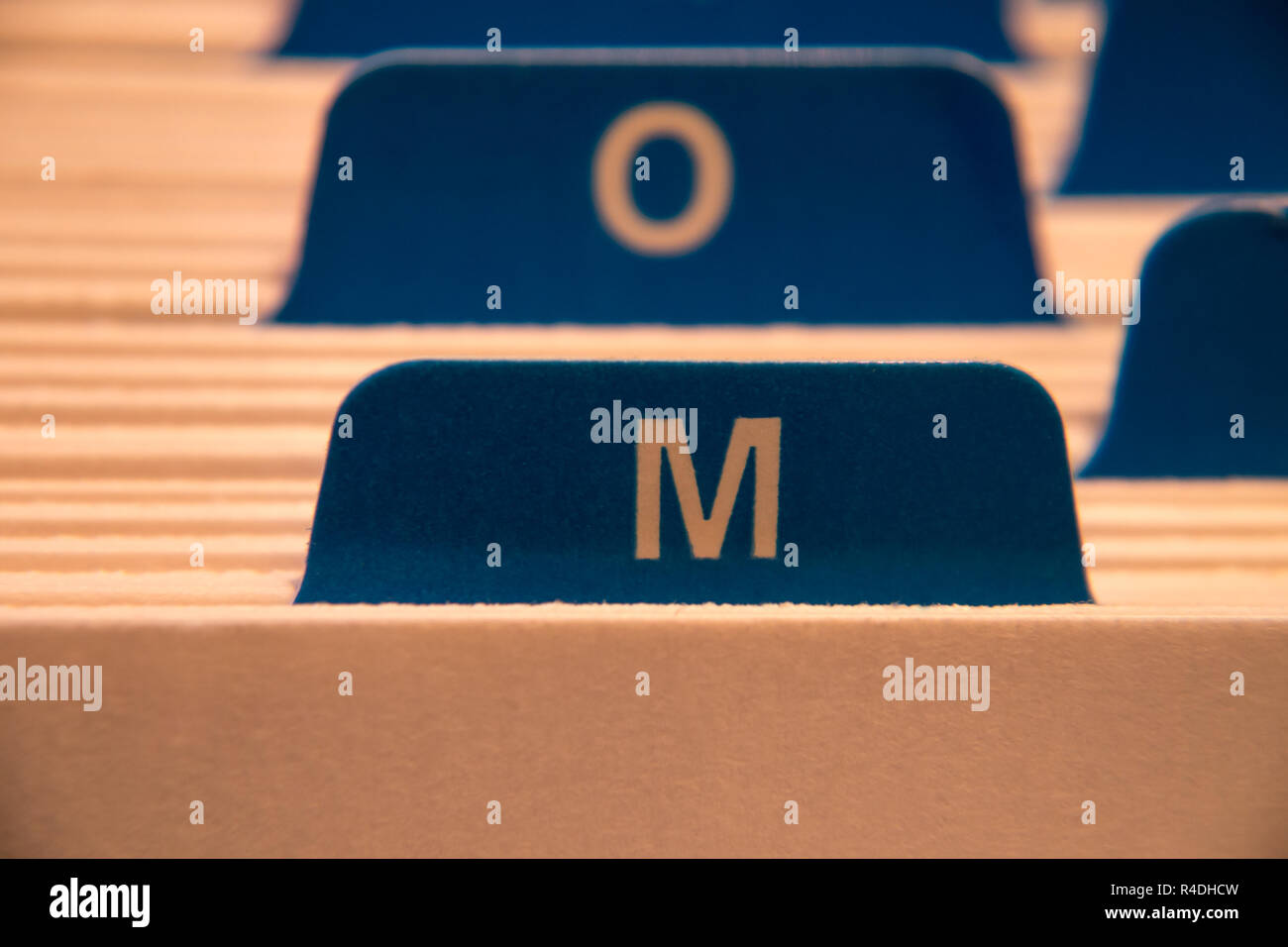 Filing system hi-res stock photography and images - Alamy