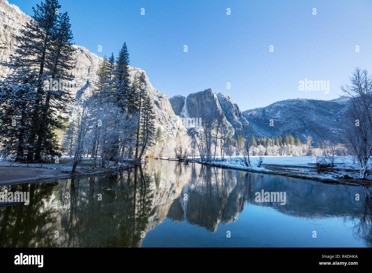 Beautiful early spring landscapes in Yosemite National Park, Yosemite ...