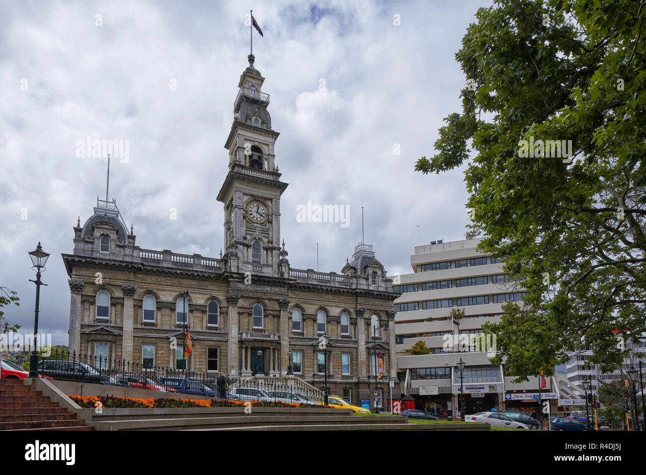 Octagon dunedin hi-res stock photography and images - Alamy