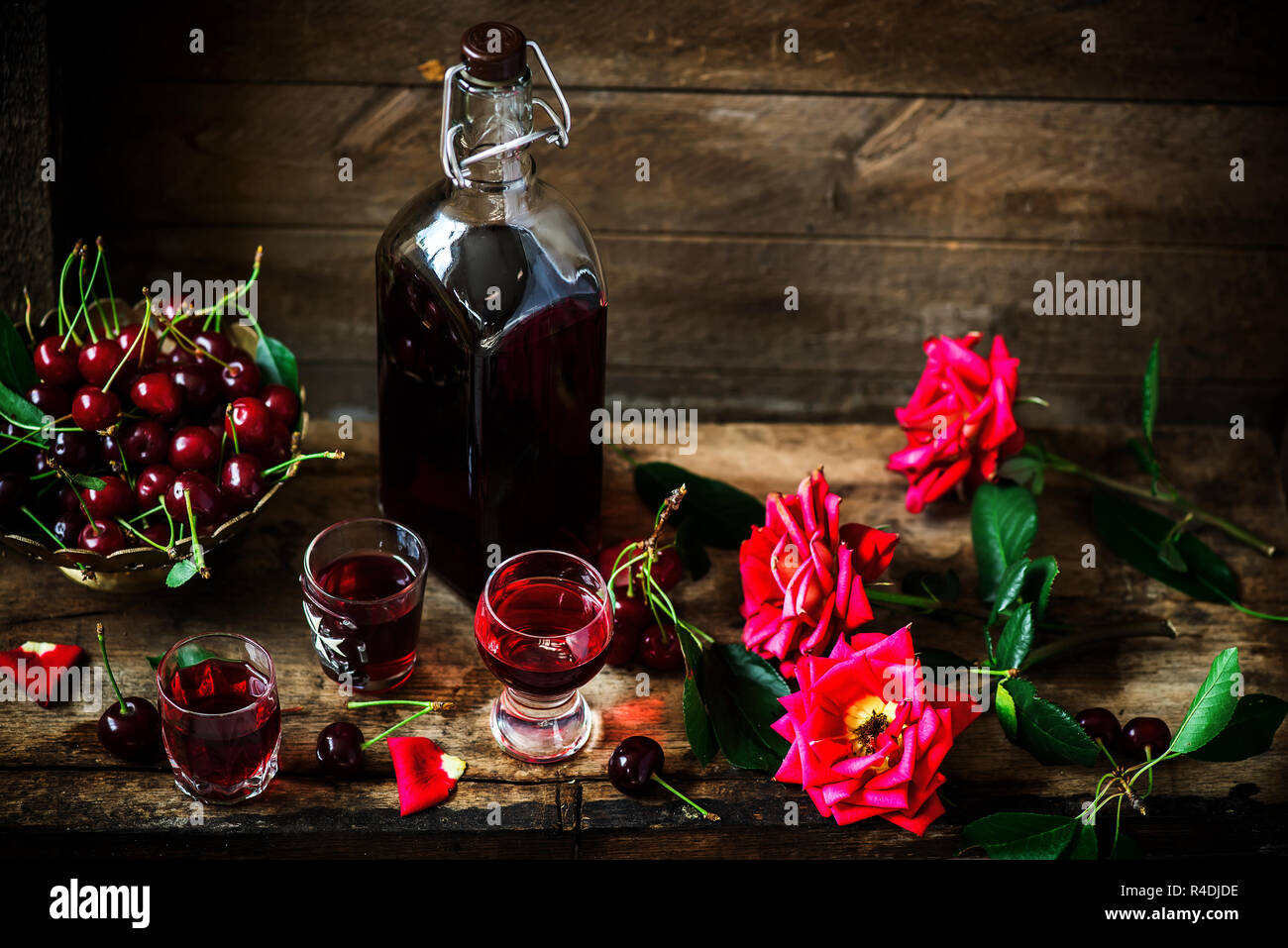 Kirsch glass hi-res stock photography and images - Alamy