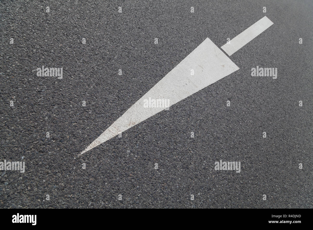 Broad arrow mark hi-res stock photography and images - Alamy