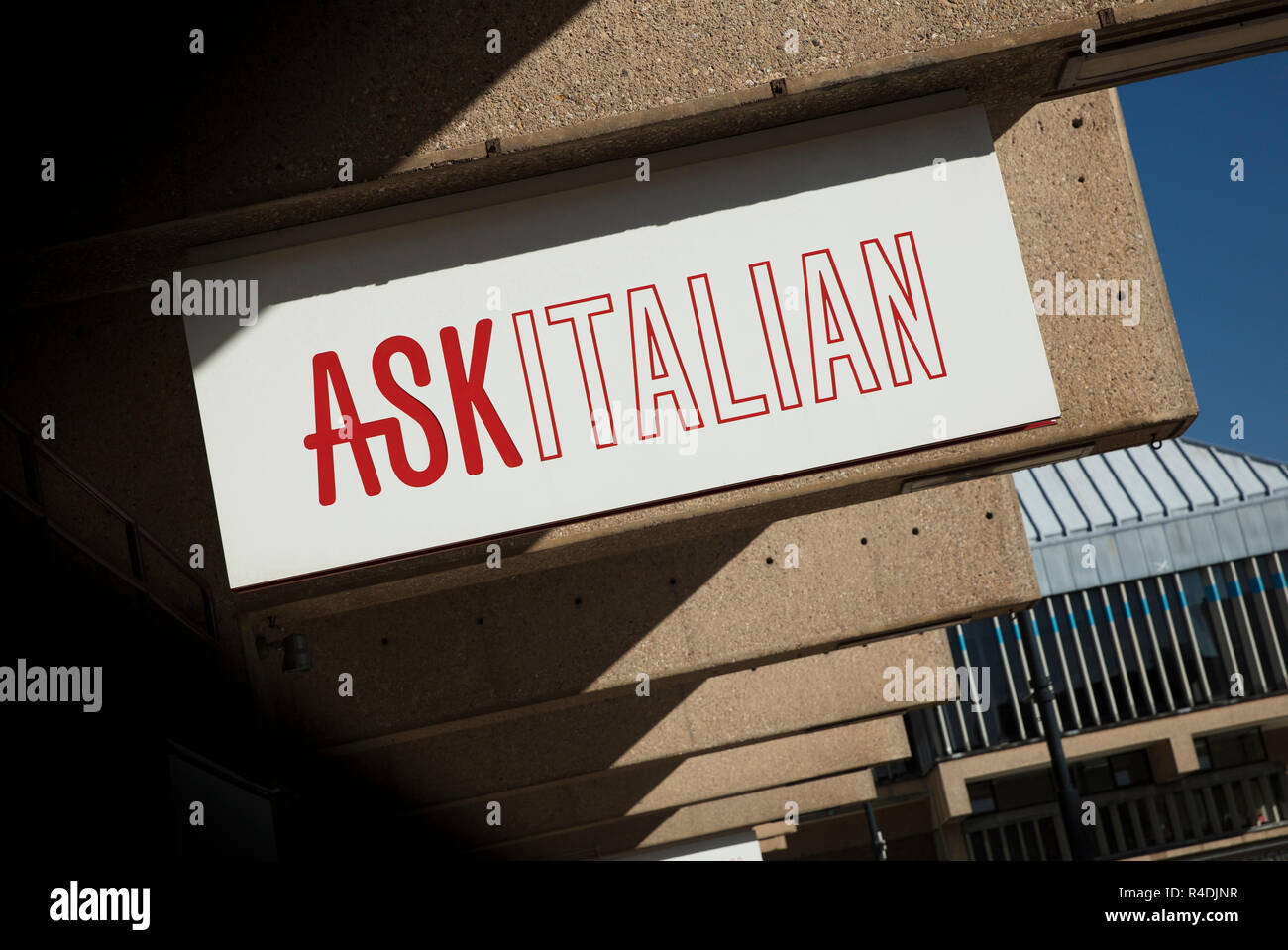 Ask italian signage hi-res stock photography and images - Alamy