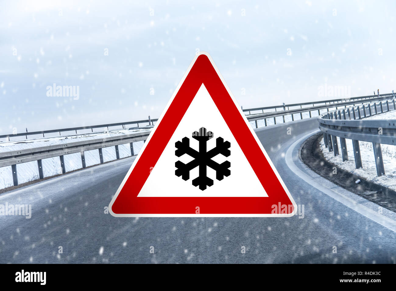 road sign for snow and ice Stock Photo - Alamy