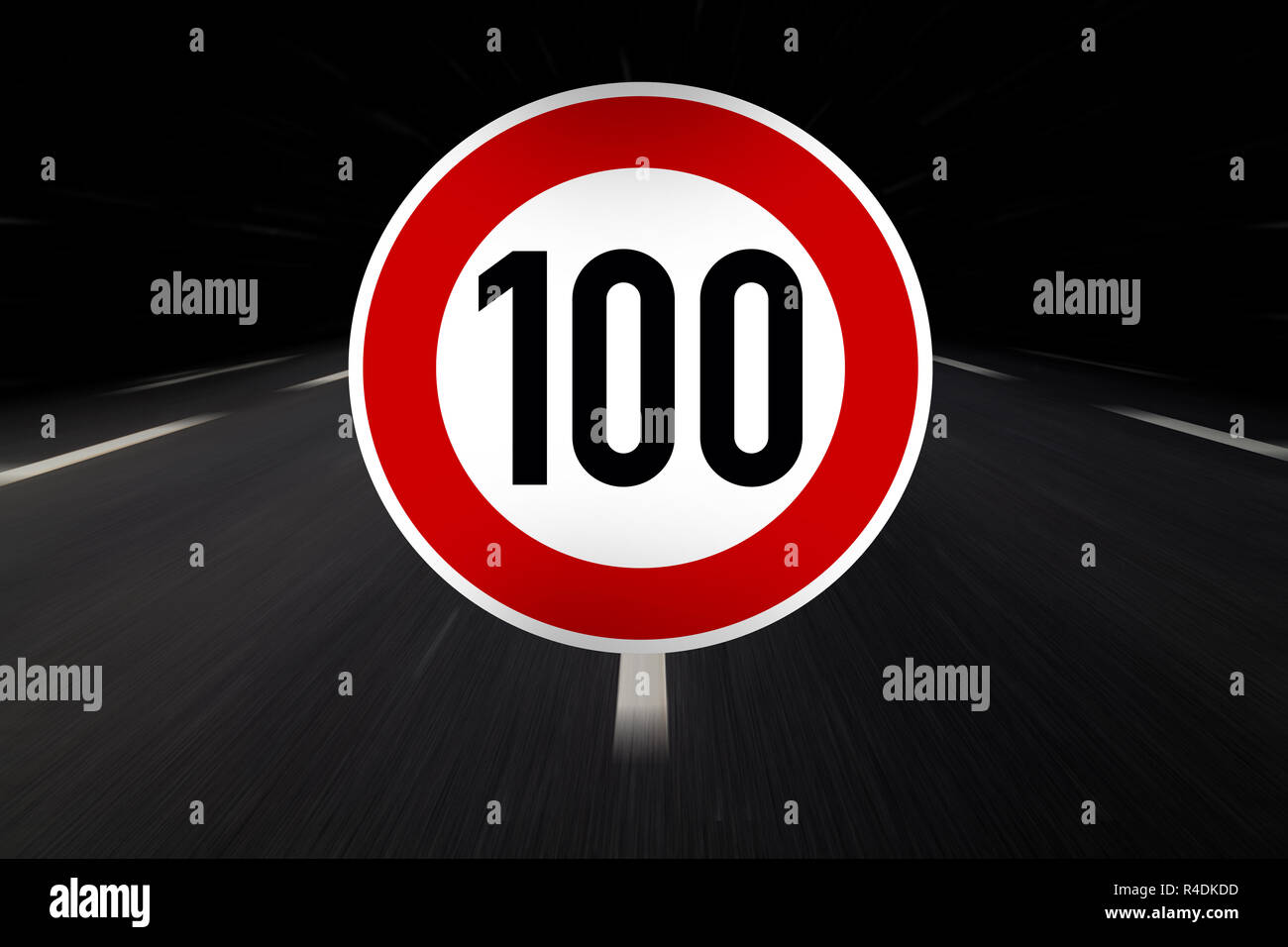 100 limit sign Stock Photo - Alamy