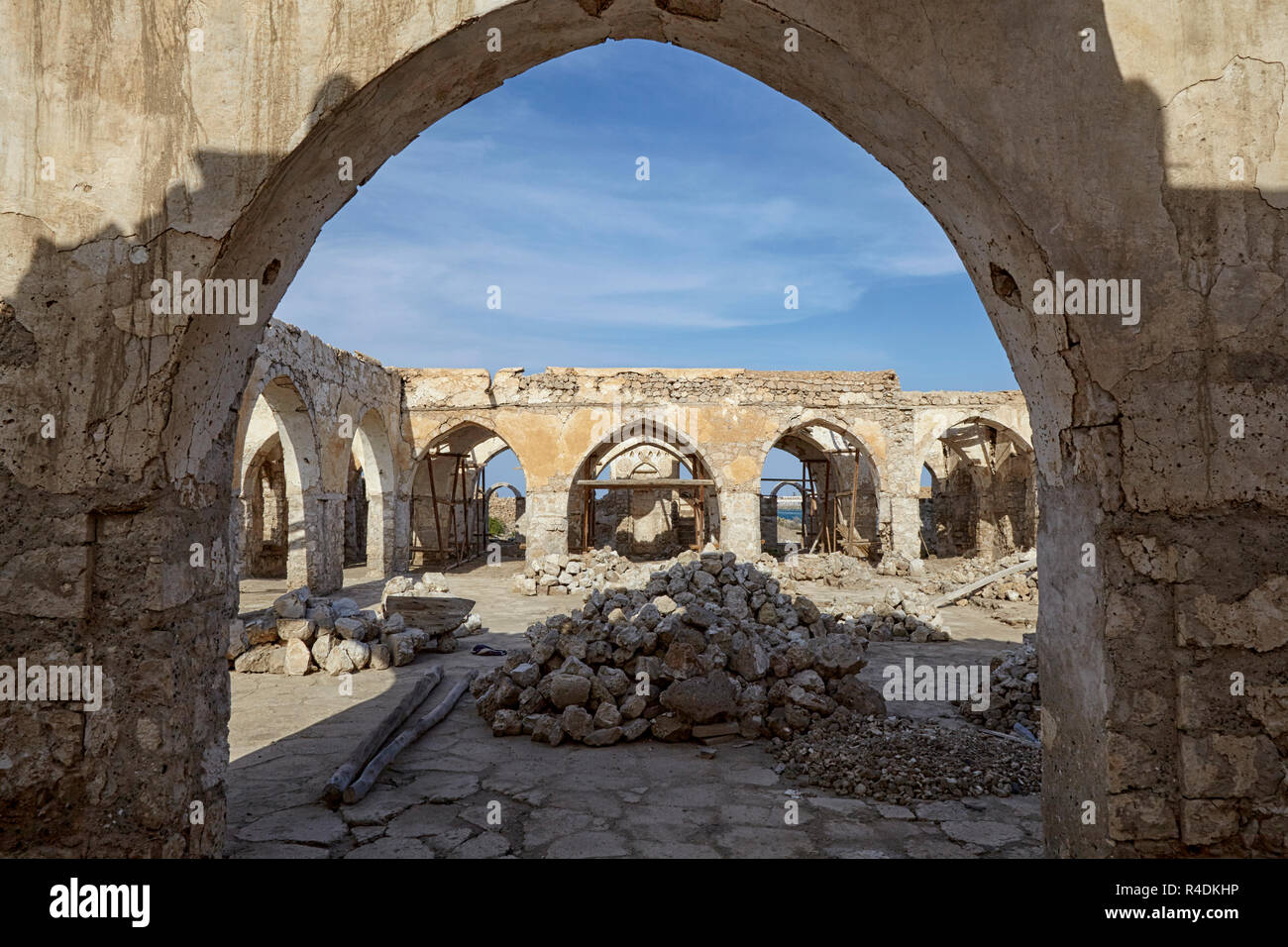 Ruins of Shafai Mosque in Suakin Sawakin, Sudan, Africa Stock Photo - Alamy