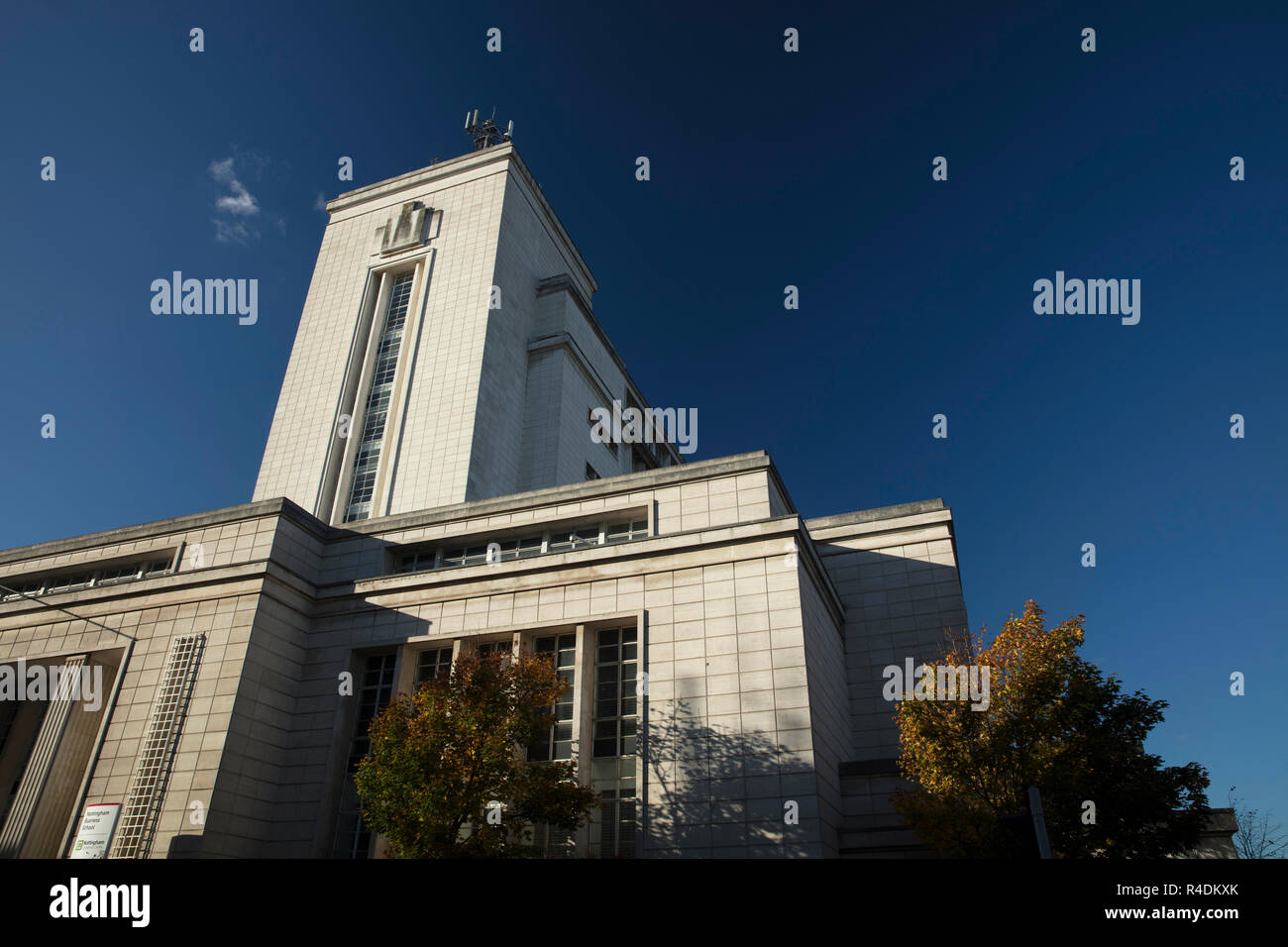 University of nottingham business school hi-res stock photography and ...