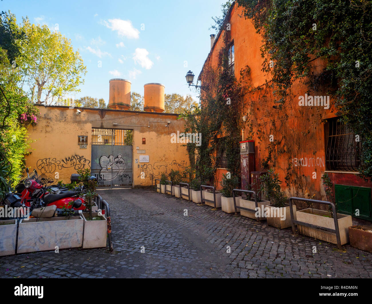 Community of Sant' Egidio in Trastevere - Rome, Italy Stock Photo - Alamy