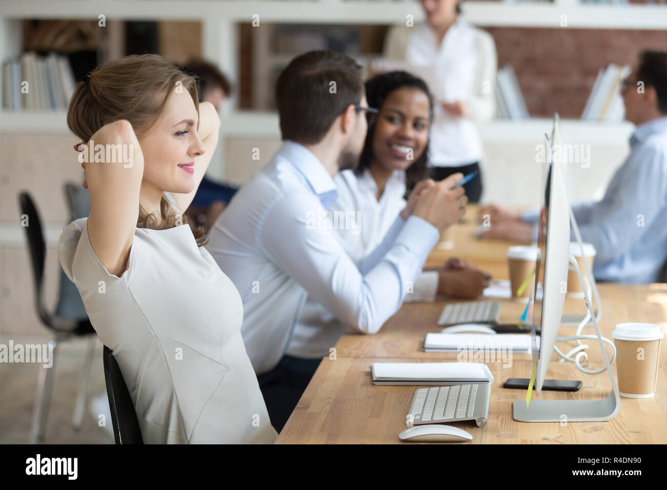 Back of head and computer hi-res stock photography and images - Alamy