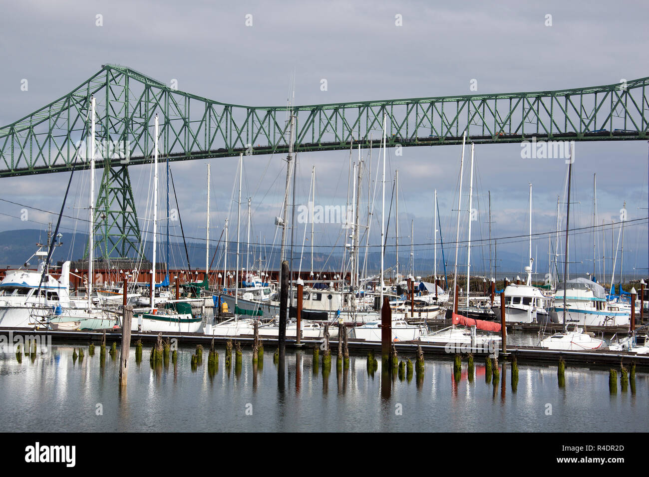 Astoria marina astoria oregon hi-res stock photography and images - Alamy