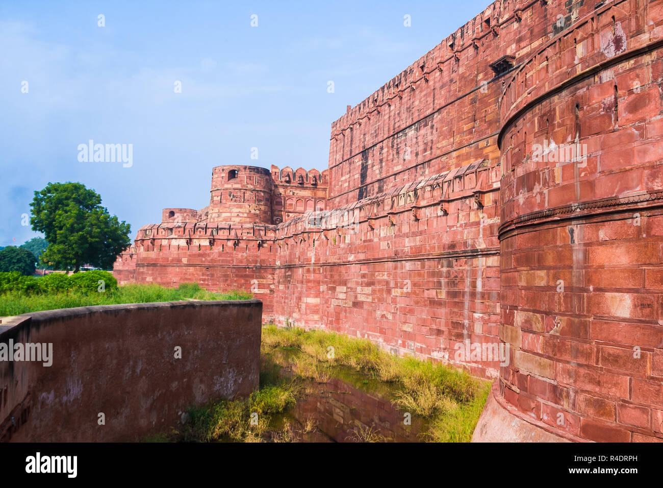 Indian architecture travel unesco india fort red fortified fortress ...