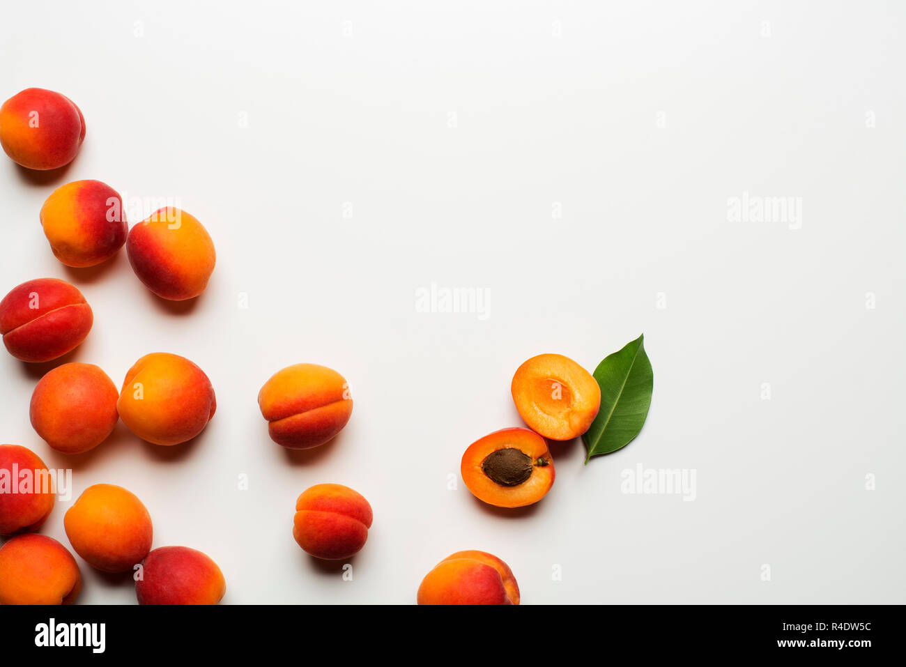 Apricot half core hi-res stock photography and images - Alamy