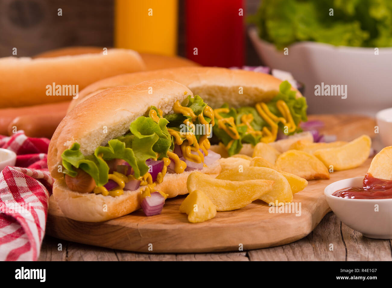 Wurstel grilled hi-res stock photography and images - Alamy
