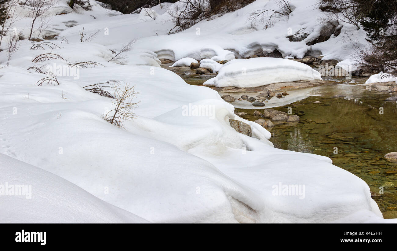 Alpine winter scene hi-res stock photography and images - Alamy