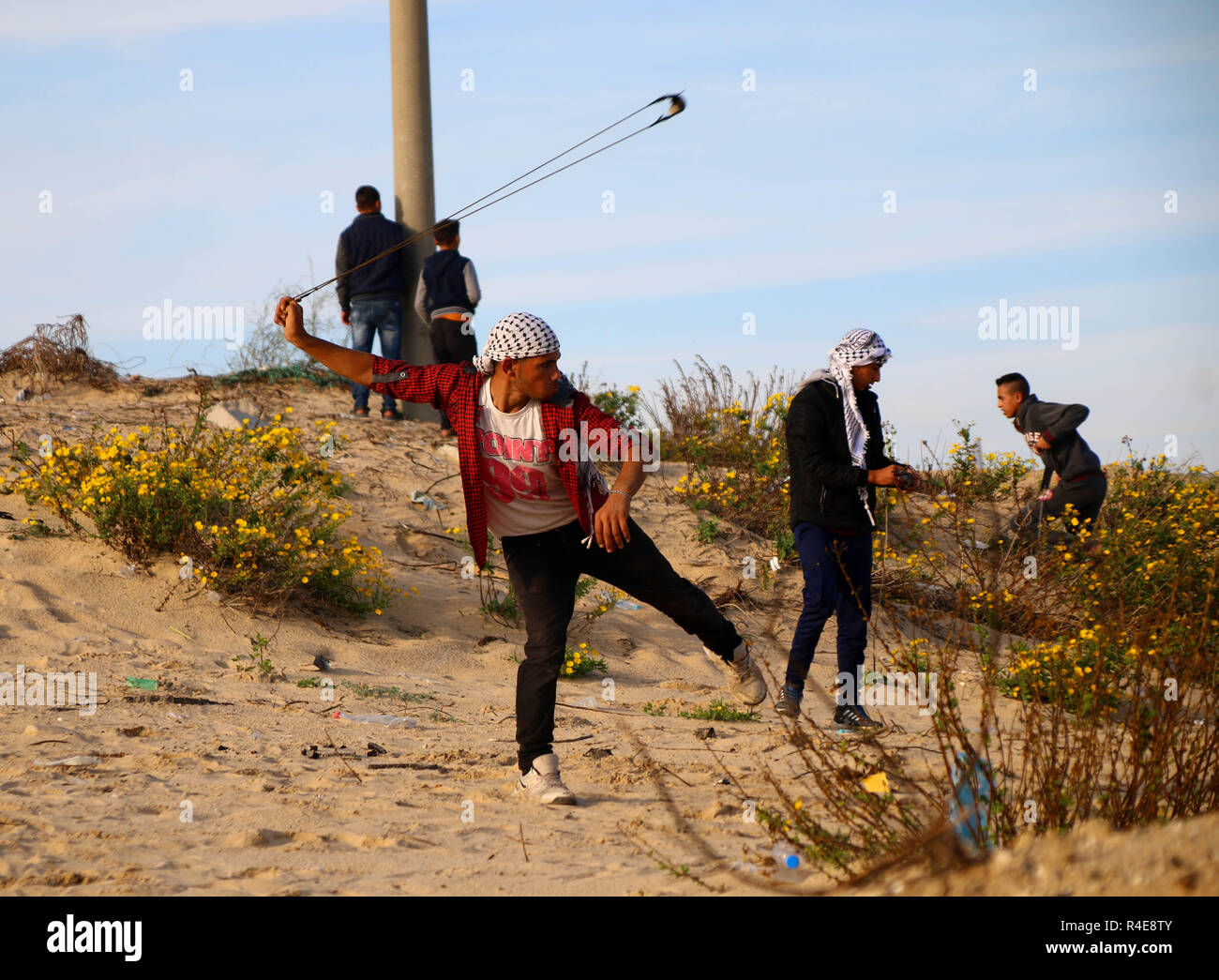 Palestinian with sling shot hi-res stock photography and images - Alamy