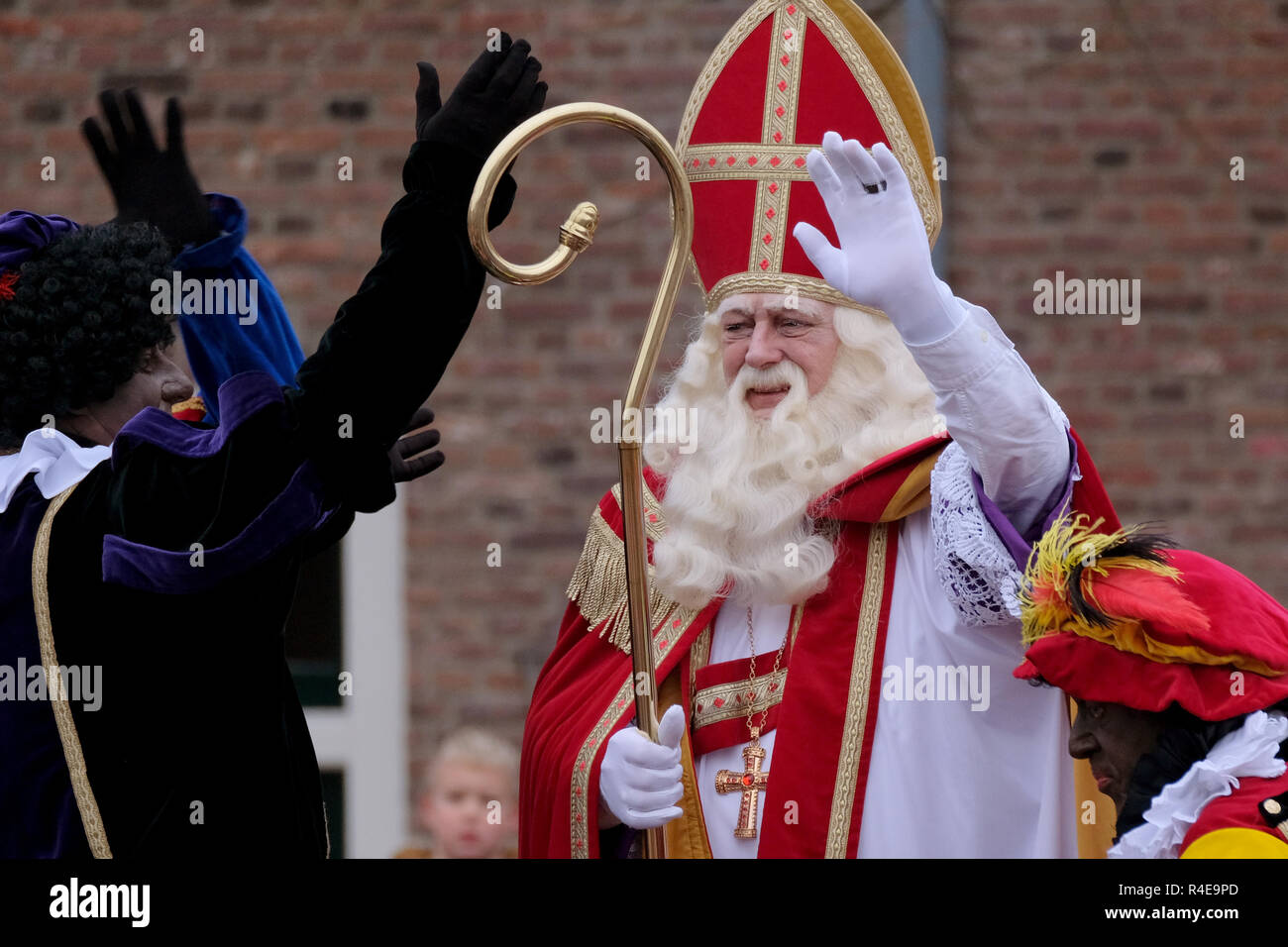Traditional characters hi-res stock photography and images - Alamy