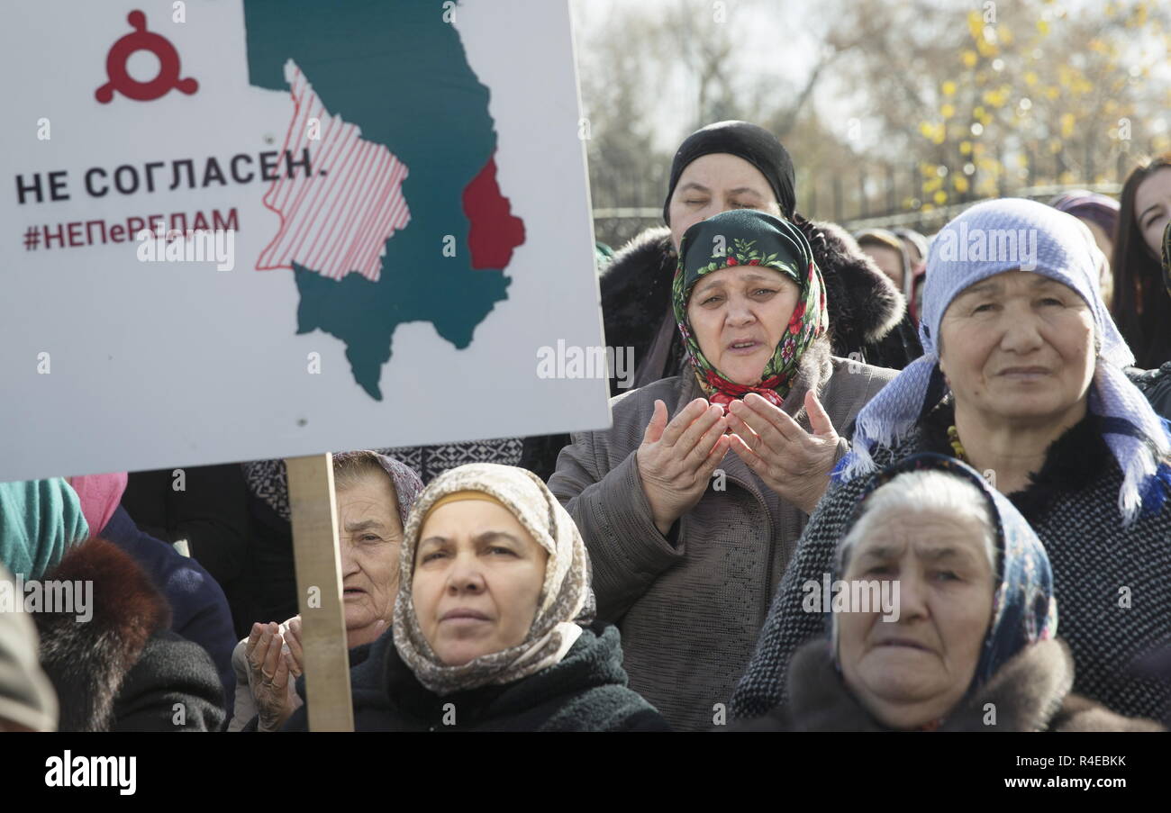 Chechen Women Stock Photos & Chechen Women Stock Images - Alamy