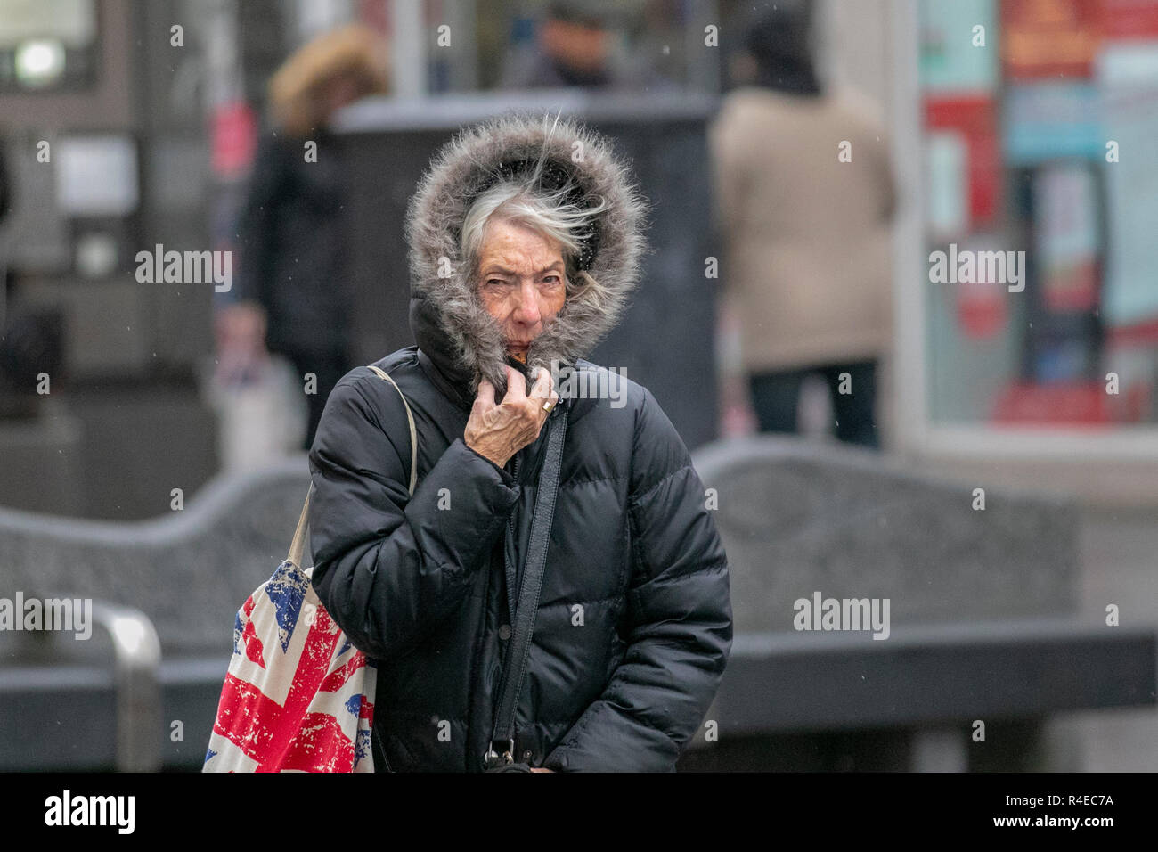 Southport, Lancashire, UK Weather. 27th Nov, 2018. Cold wet windy day ...