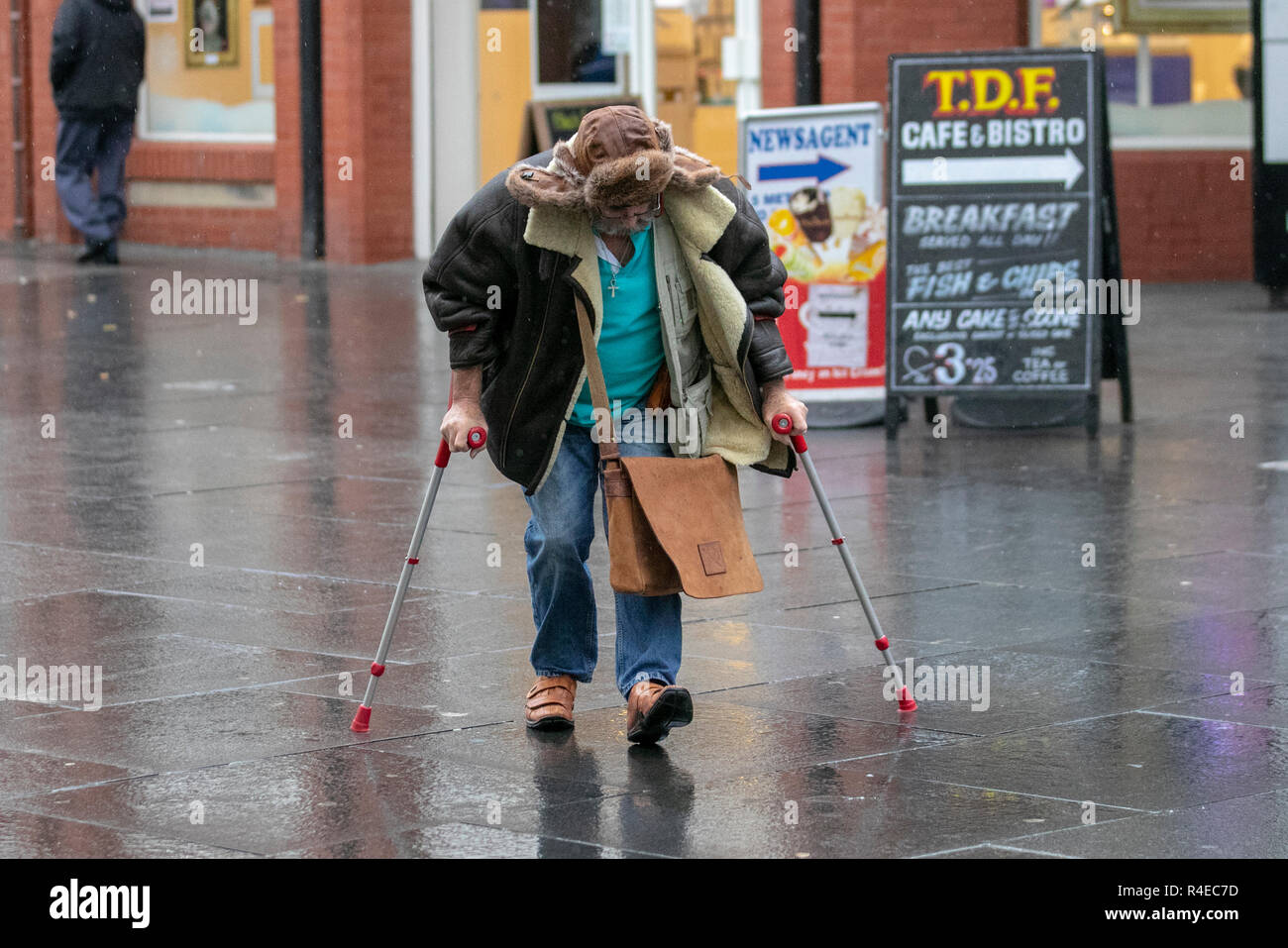 Wet And Windy Day Stock Photos & Wet And Windy Day Stock Images - Alamy