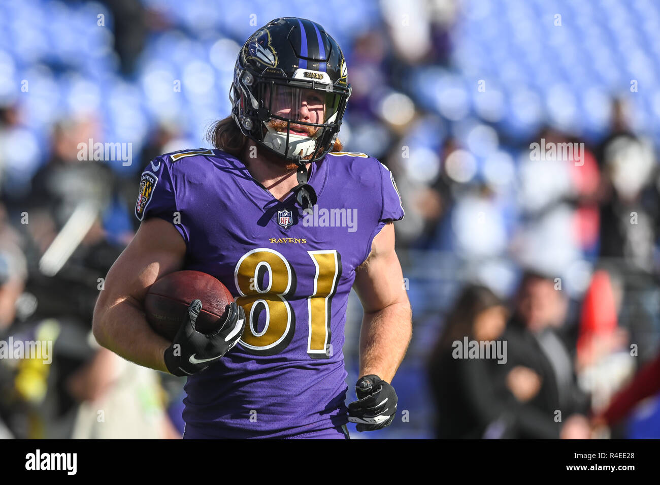 Hayden hurst hi-res stock photography and images - Alamy