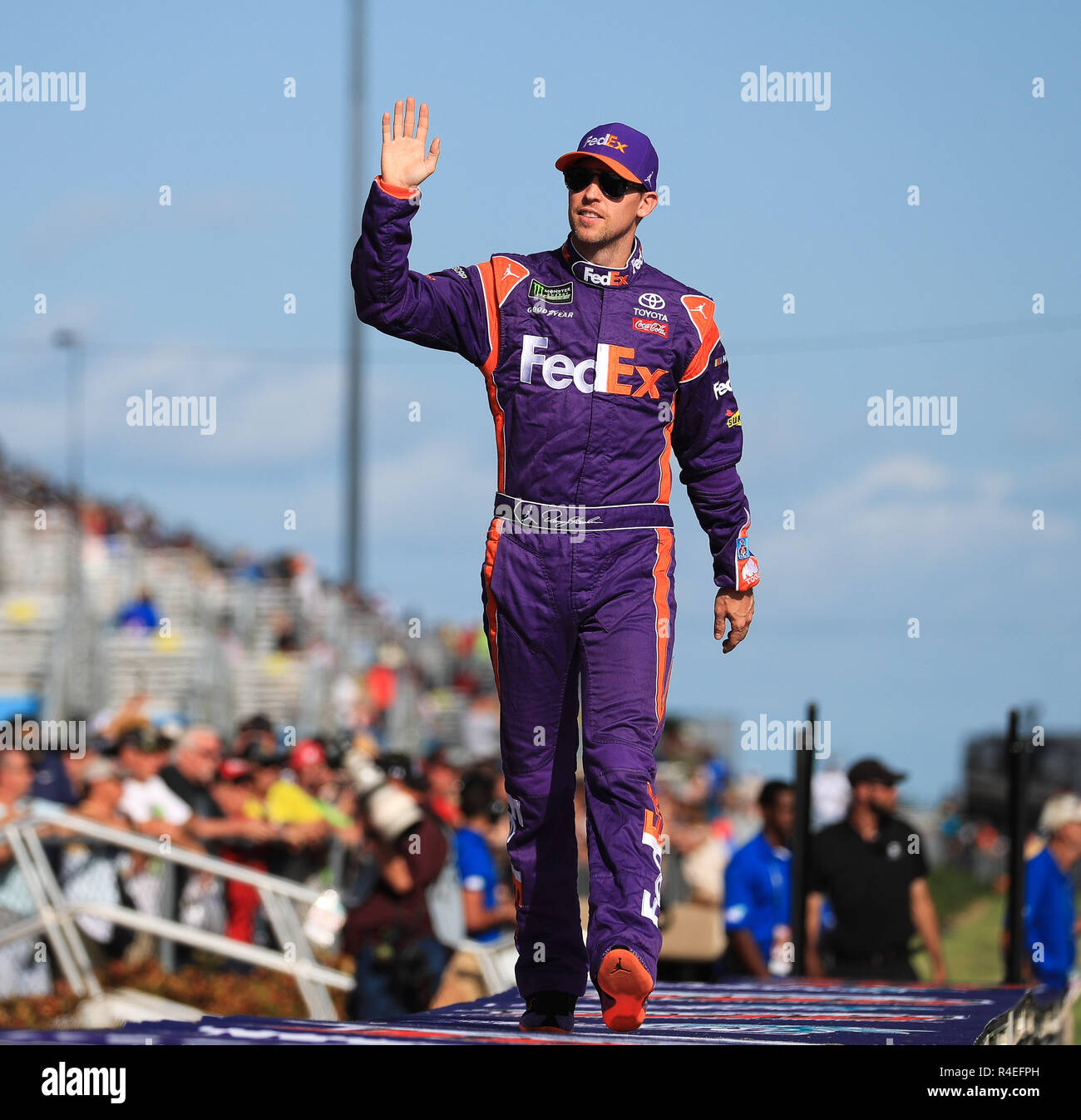 Homestead, Fla, USA. 18th Nov, 2018. Denny Hamlin, driver of the (11 ...