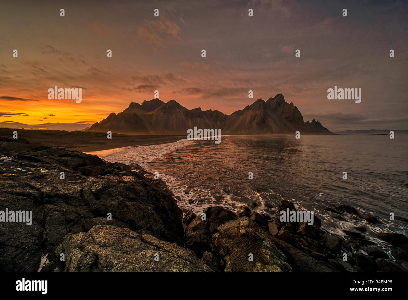Stokksnes vestrahorn mountains iceland hi-res stock photography and ...