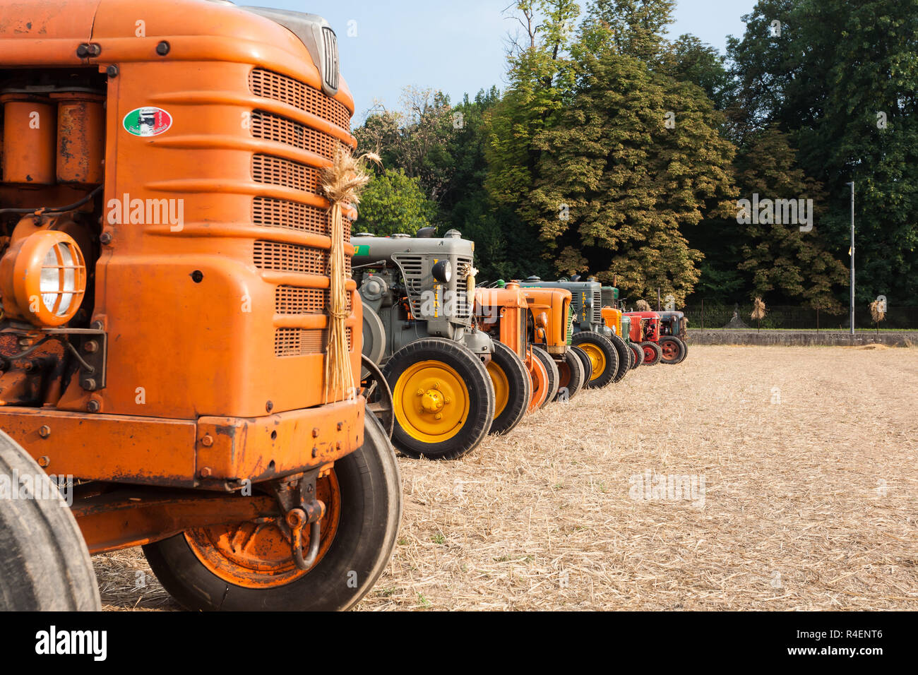 Train tractors hi-res stock photography and images - Alamy