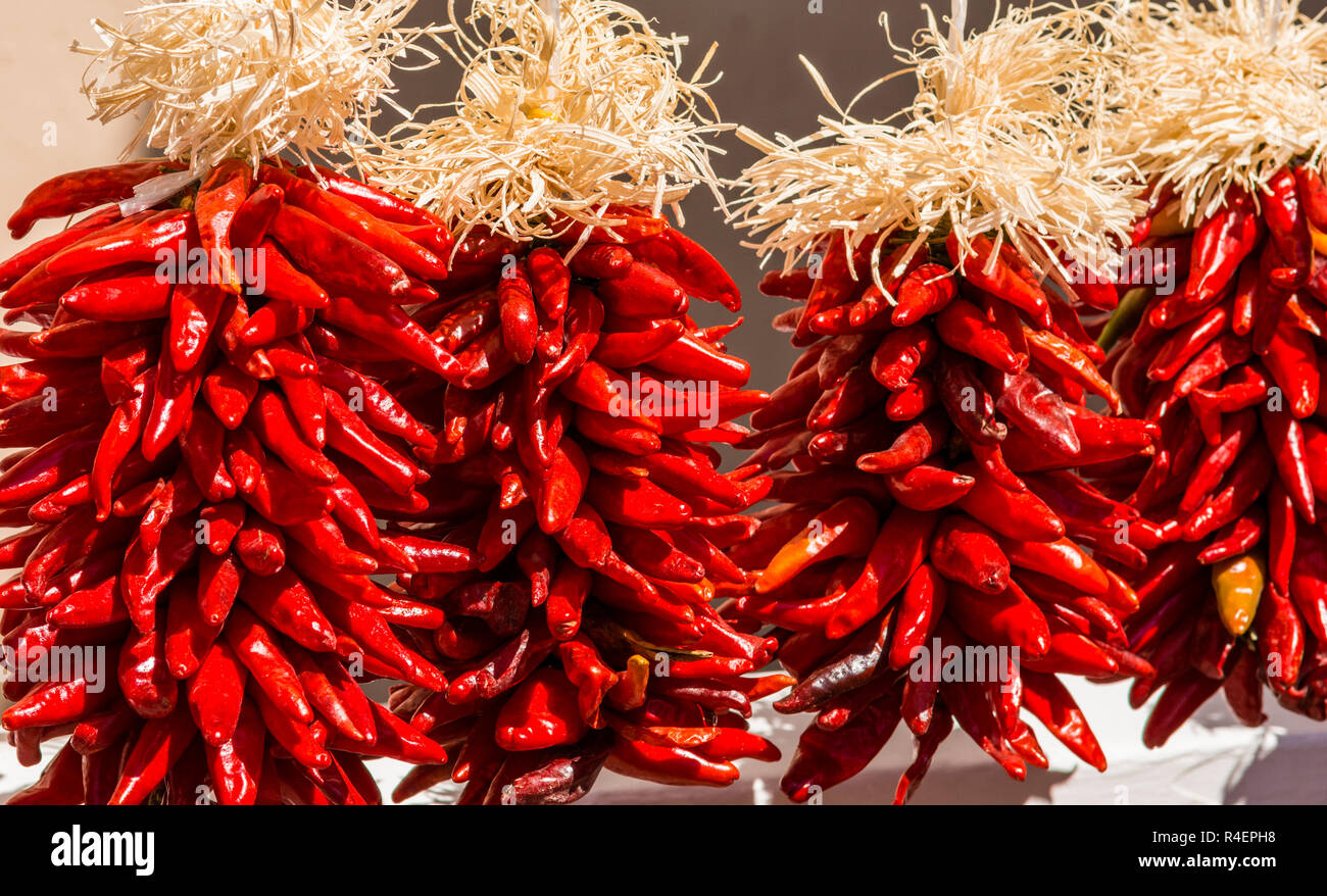 Southwest chile ristras hi-res stock photography and images - Alamy