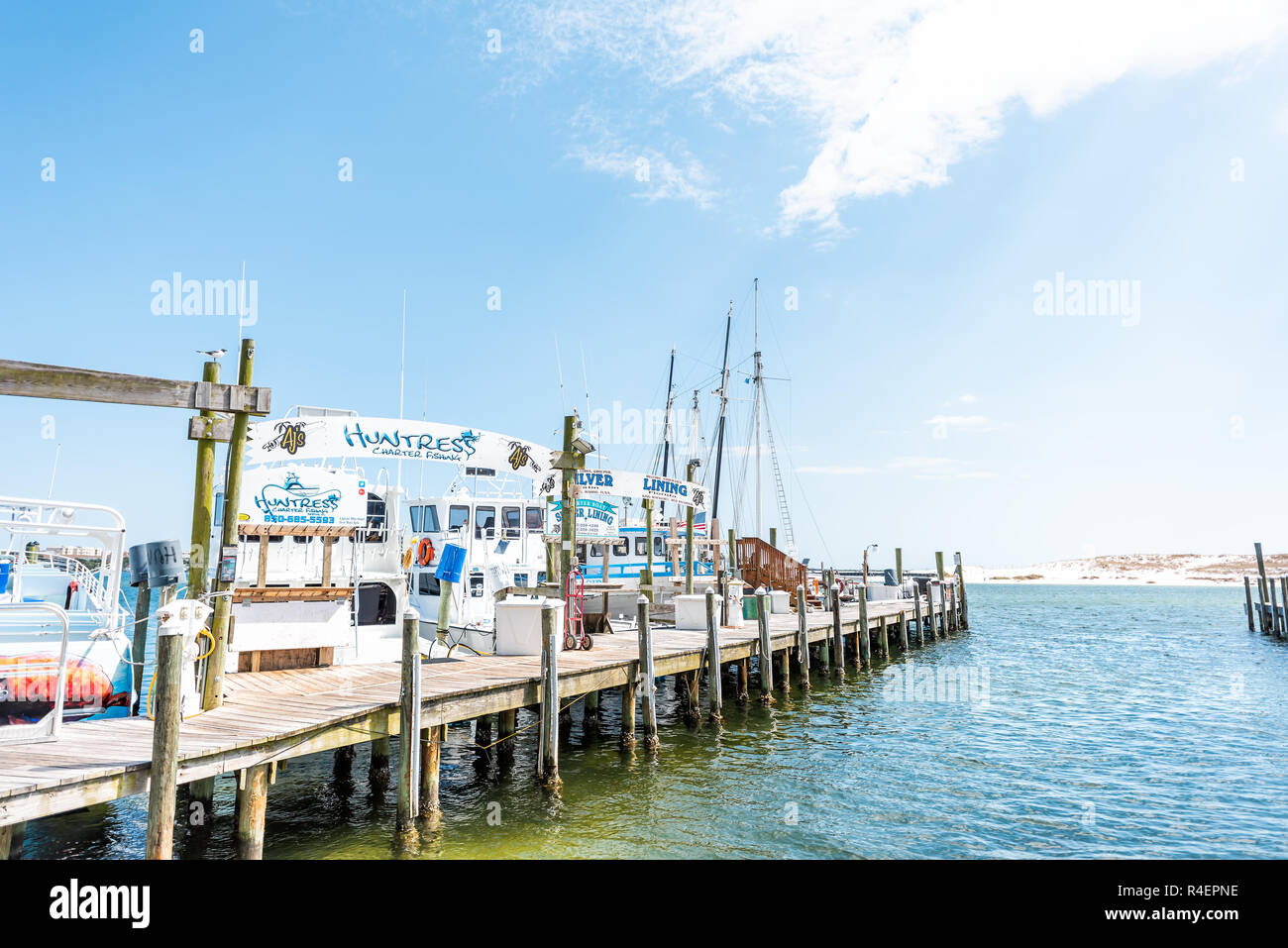 Destin fishing pier hi-res stock photography and images - Alamy
