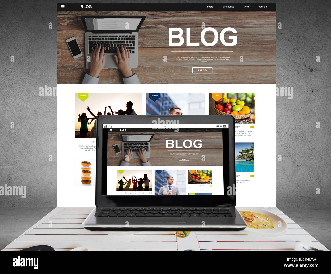 laptop computer with blog web page on screen Stock Photo - Alamy