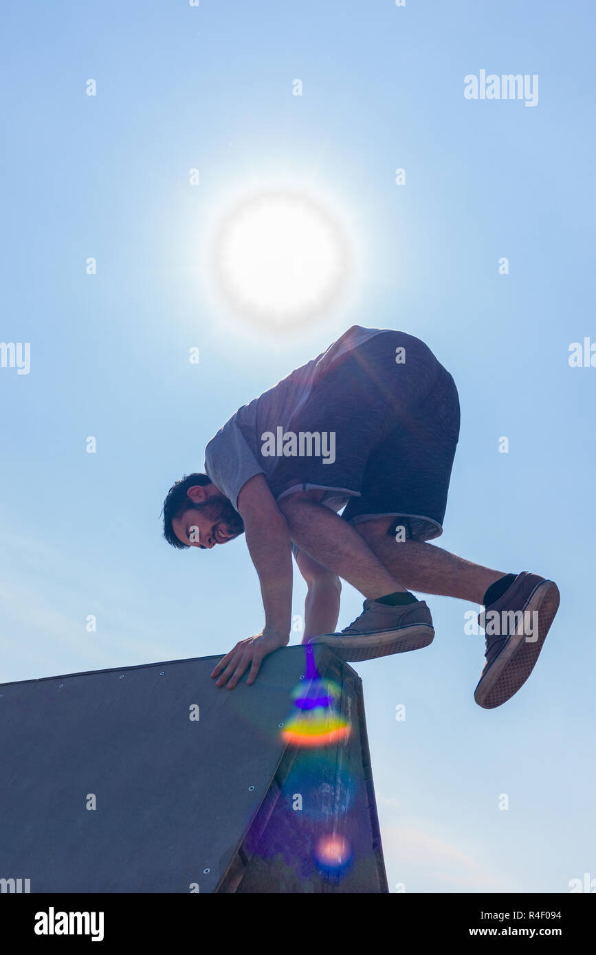 Acrobat pyramid hi-res stock photography and images - Alamy