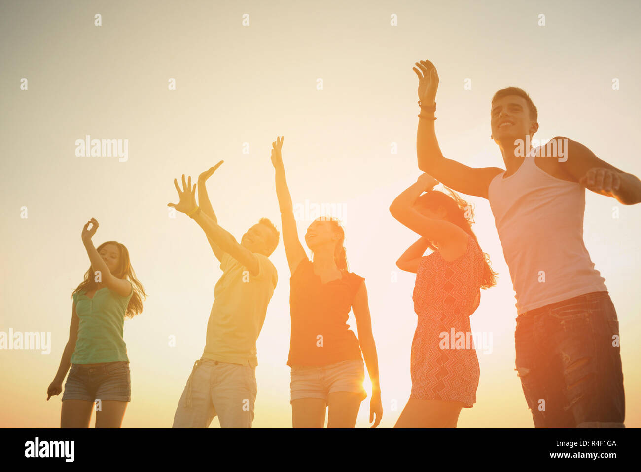 Groovy friends hi-res stock photography and images - Alamy