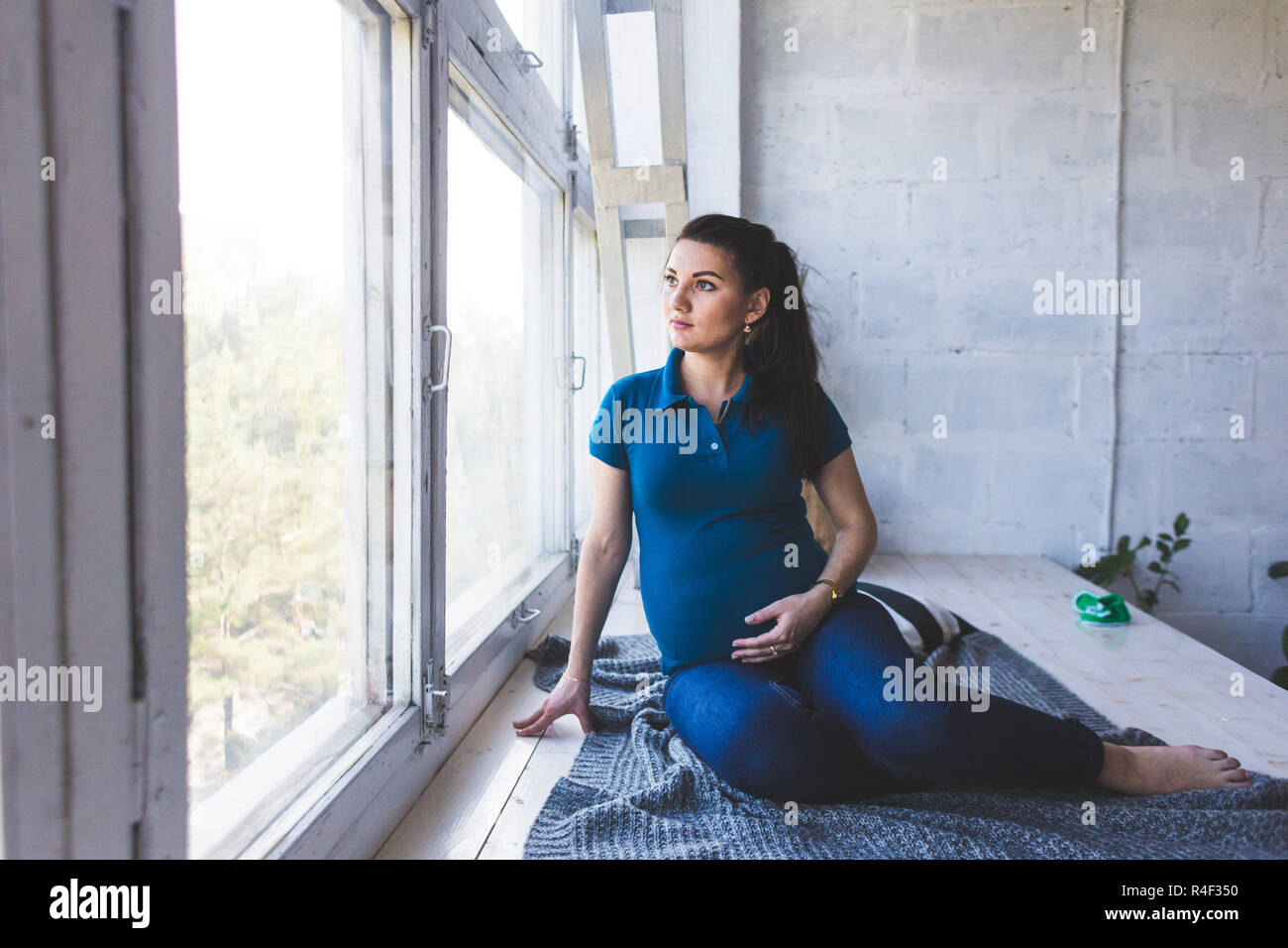 pregnancy, gynecology, medicine, health care and people concept ...