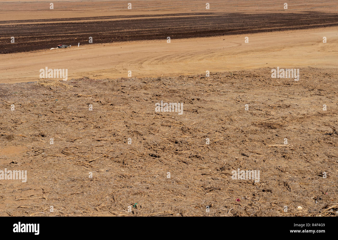 Land farmland hi-res stock photography and images - Alamy