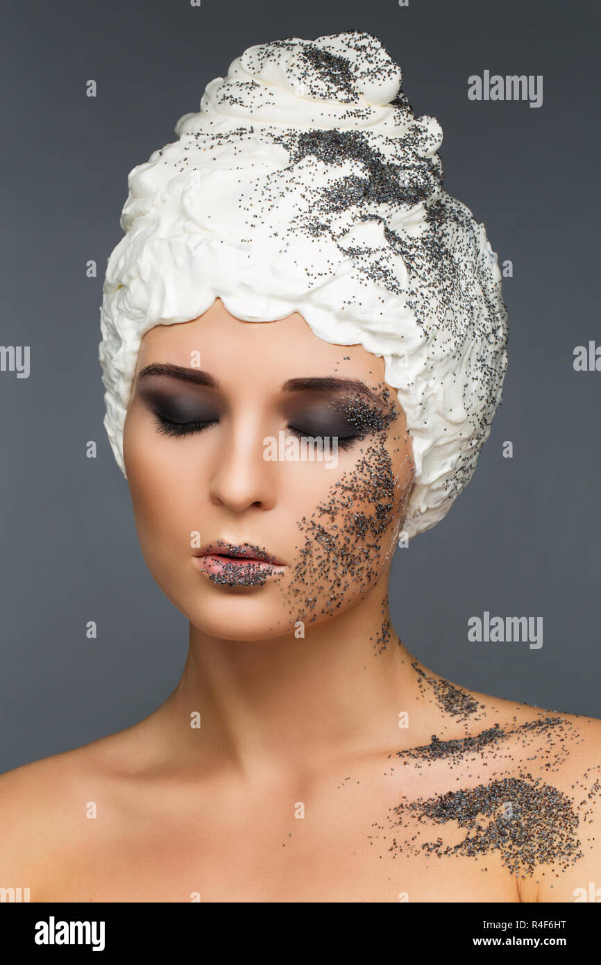 Beauty woman with poppy seeds hairstyle Stock Photo - Alamy