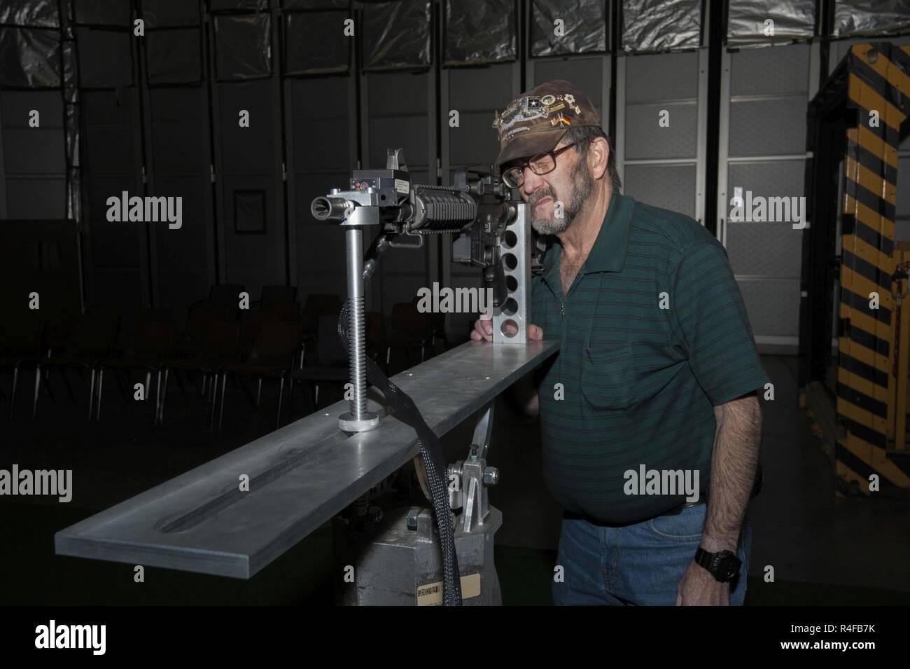 Army est 2000 hi-res stock photography and images - Alamy