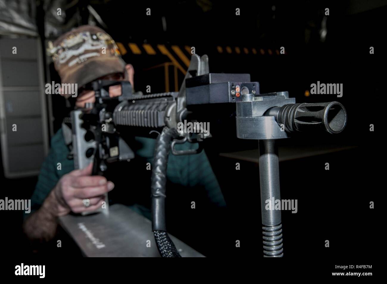 Army est 2000 hi-res stock photography and images - Alamy