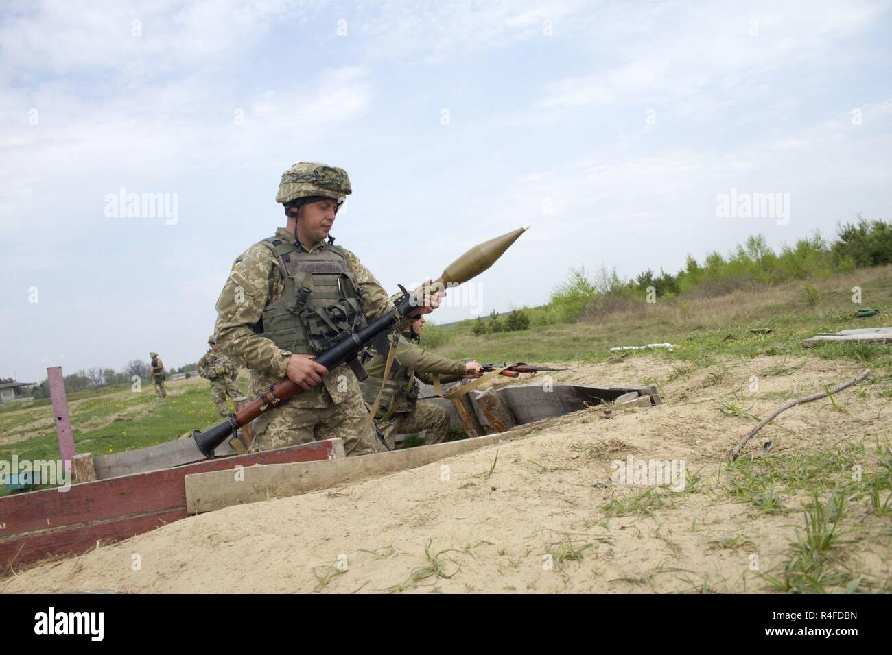 Rpg firing training hi-res stock photography and images - Alamy