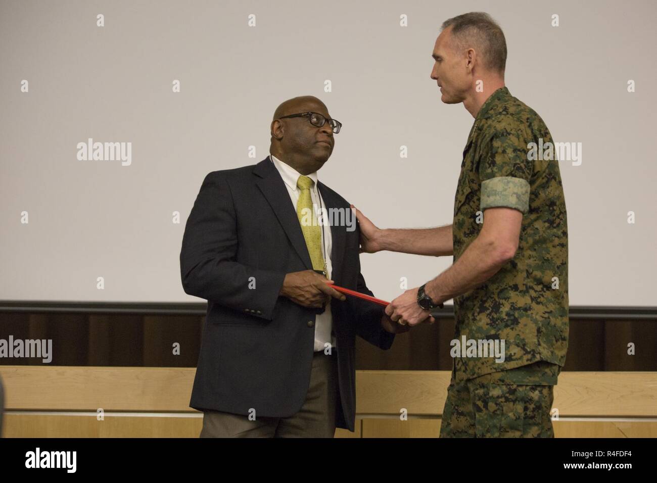 Hqmc hi-res stock photography and images - Alamy