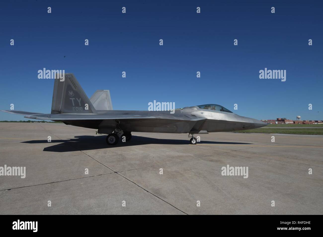 325th fighter wing hi-res stock photography and images - Alamy