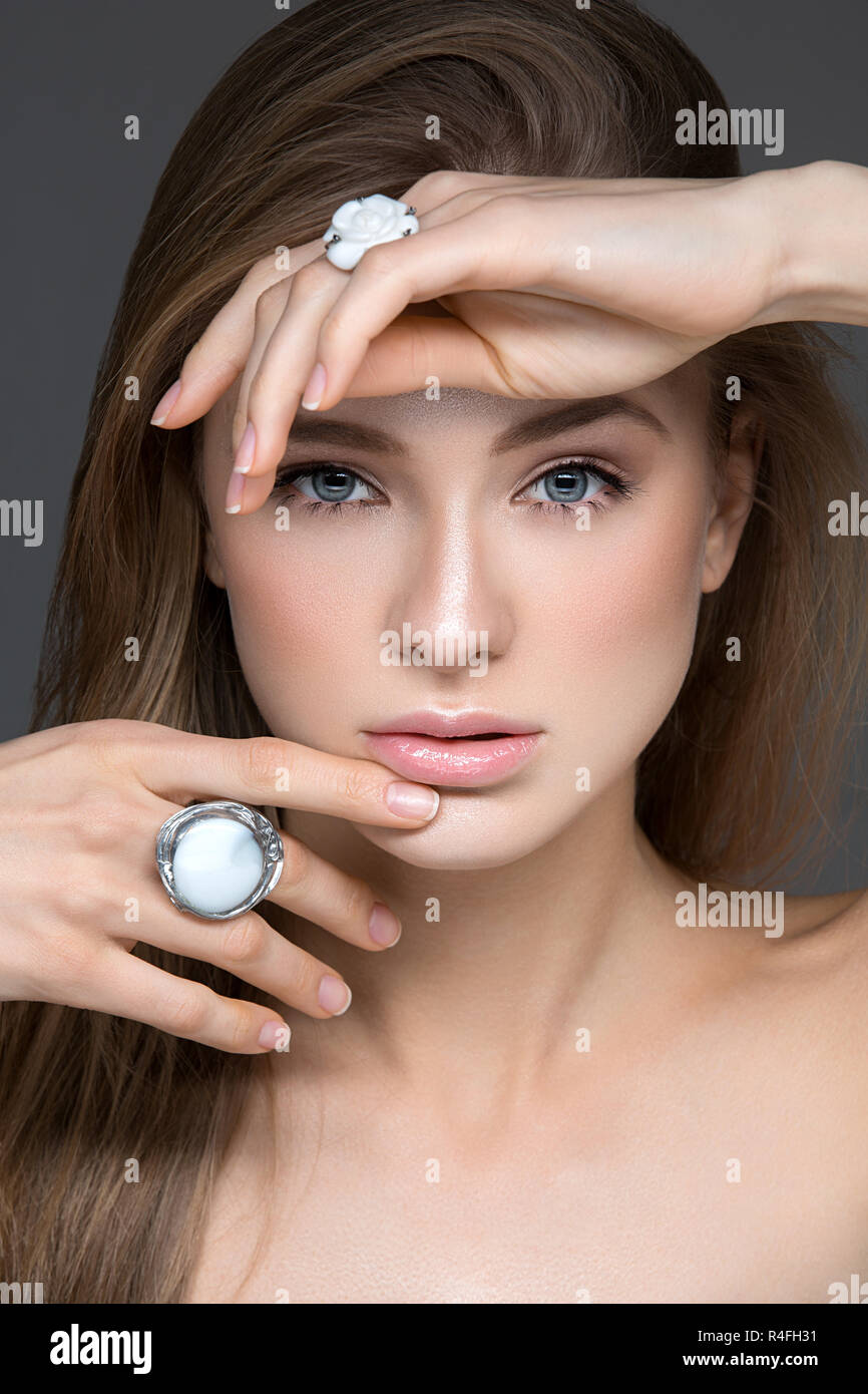 Beautiful girl with perfect skin Stock Photo - Alamy