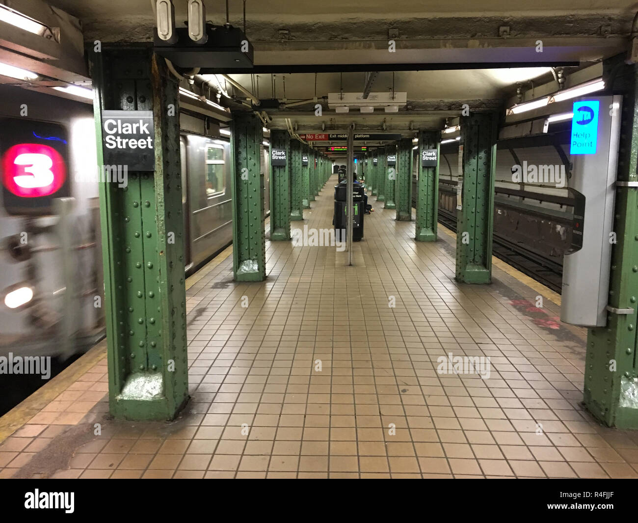 Clark street subway hi-res stock photography and images - Alamy