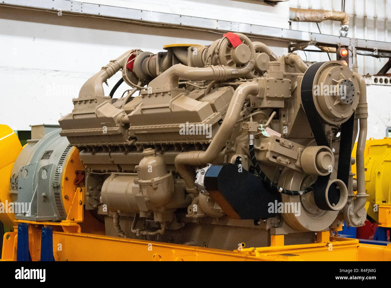 Motor oil automotive products hi-res stock photography and images - Alamy