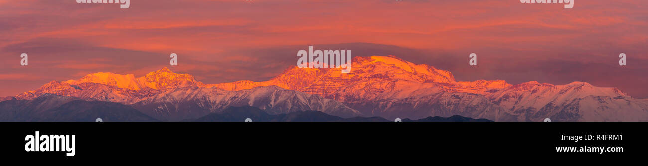 Cerro el plomo hi-res stock photography and images - Alamy
