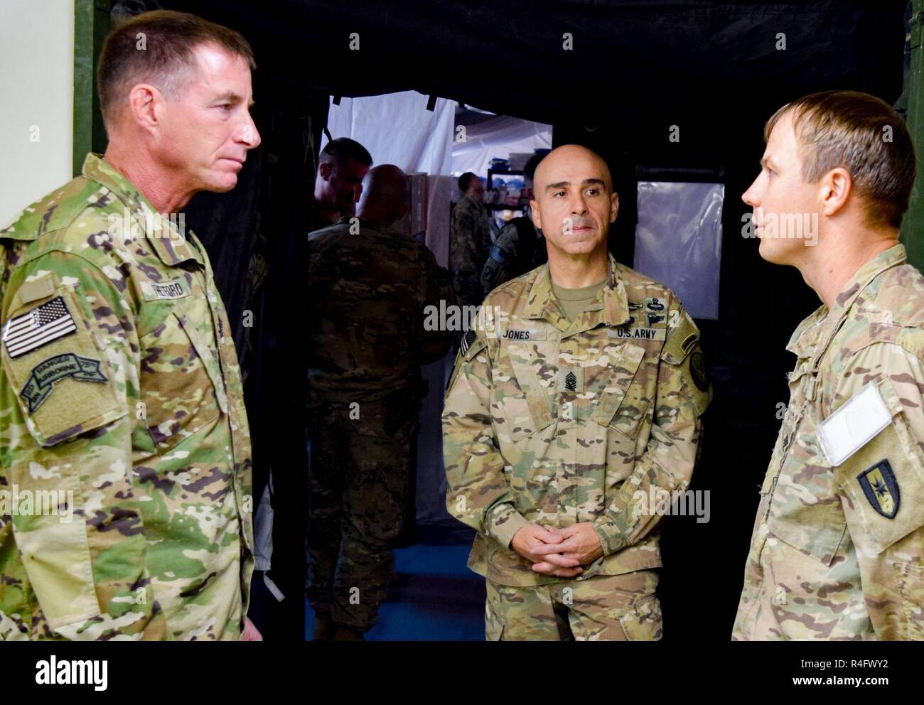 Command sgt maj benjamin jones hi-res stock photography and images - Alamy