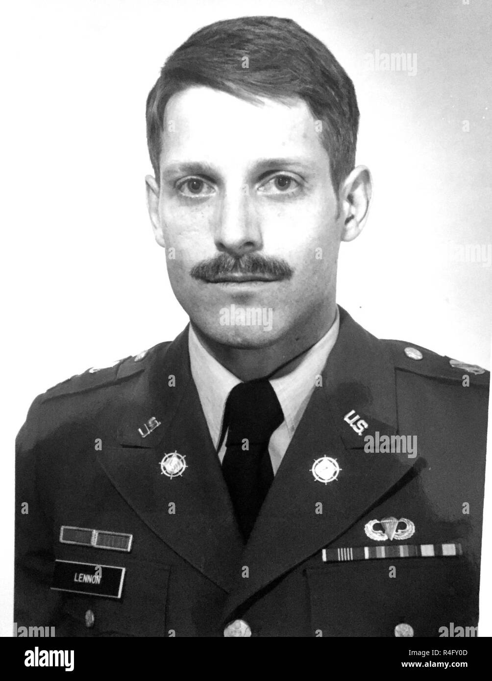 Maj gen peter lennon hi-res stock photography and images - Alamy
